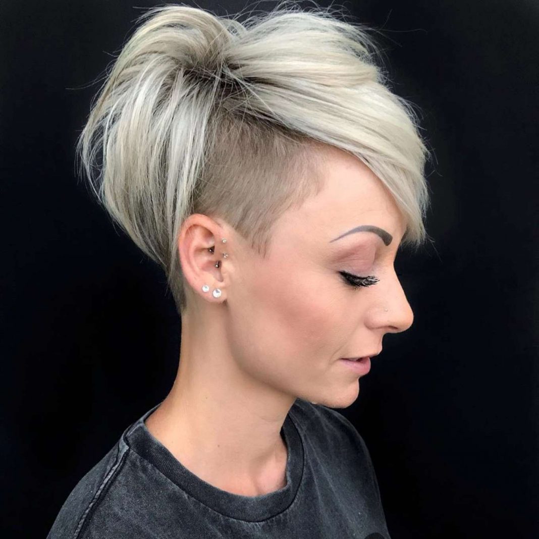 Amelia Taylor New Short Hairstyles - Likeeed