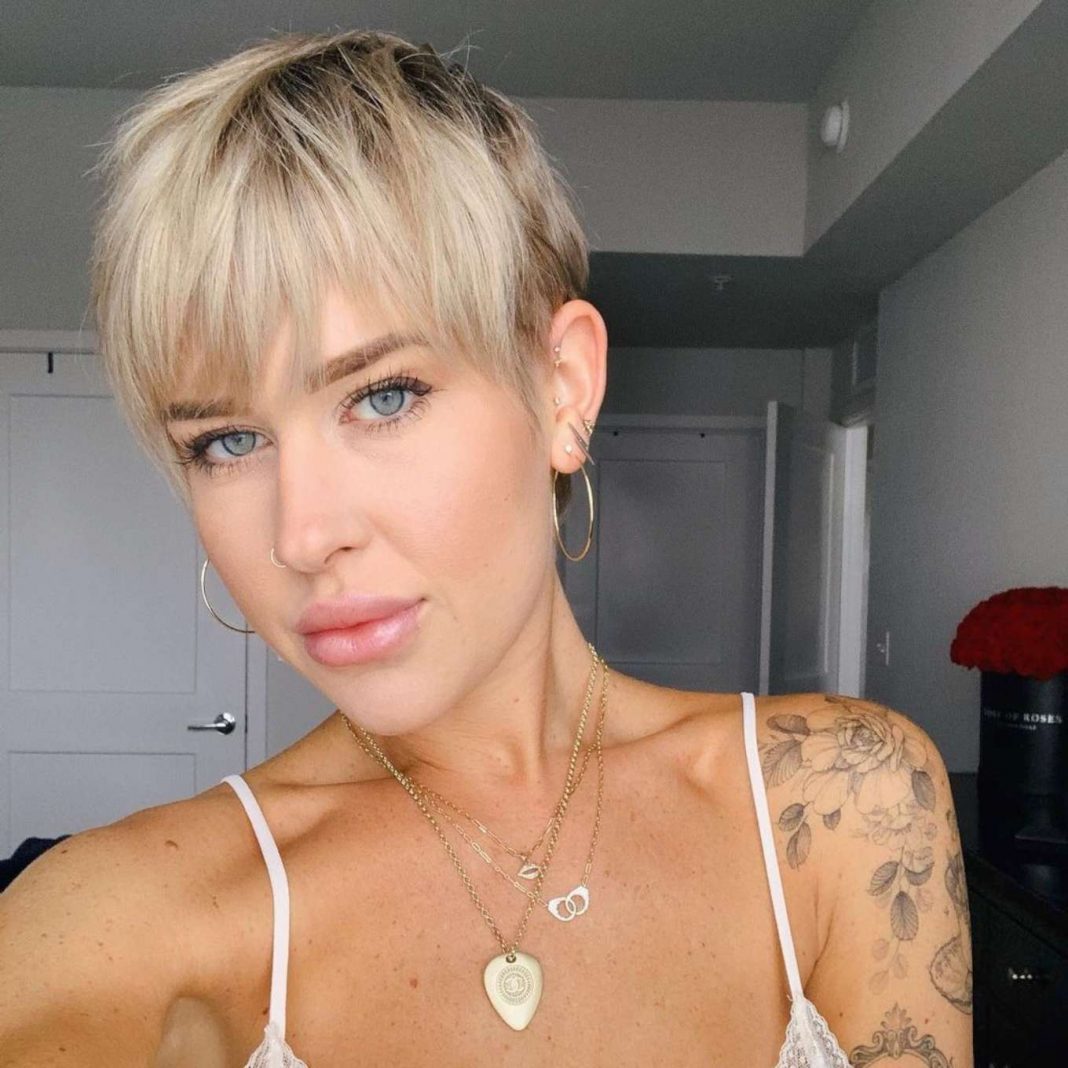 Jaimie Blum Short Hairstyles - Likeeed