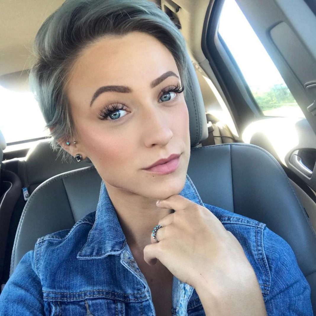 Stephanie White Short Hairstyles - Likeeed