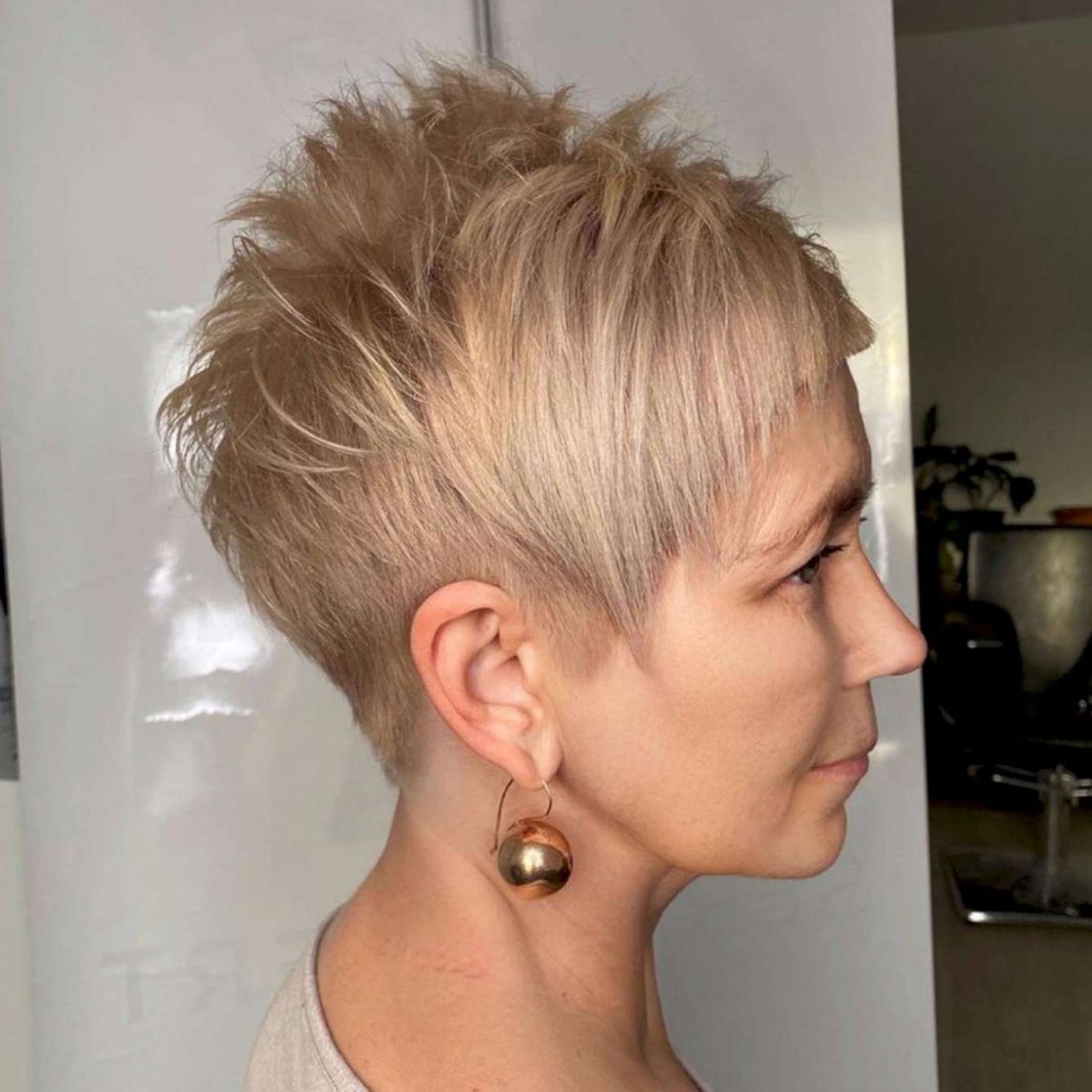 Alexandra Collins Short Hairstyles - Likeeed